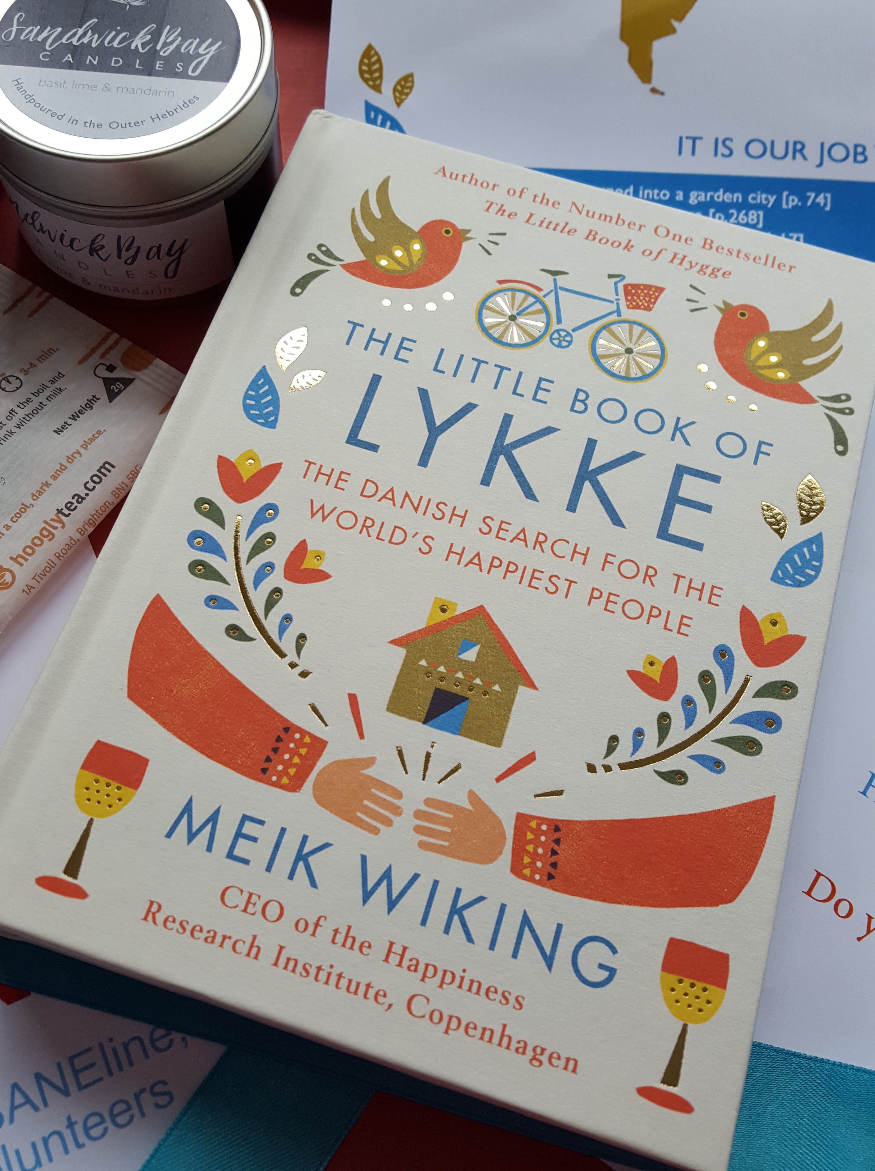 Hygge Book: The Little Book of Lykke by Meik Wiking – How to Hygge the ...