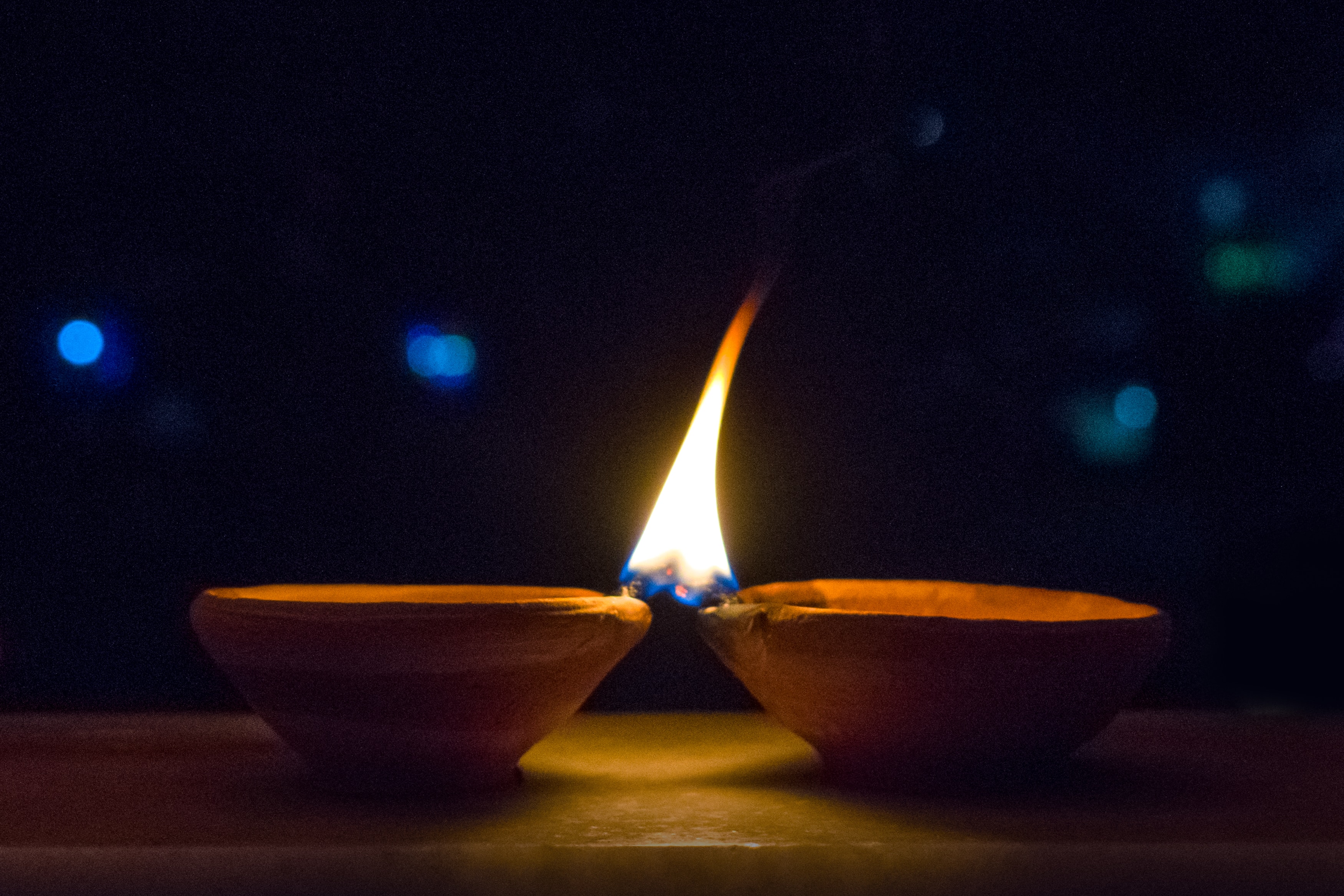 40 Days of Light: So Shines a Good Deed – How to Hygge the British Way